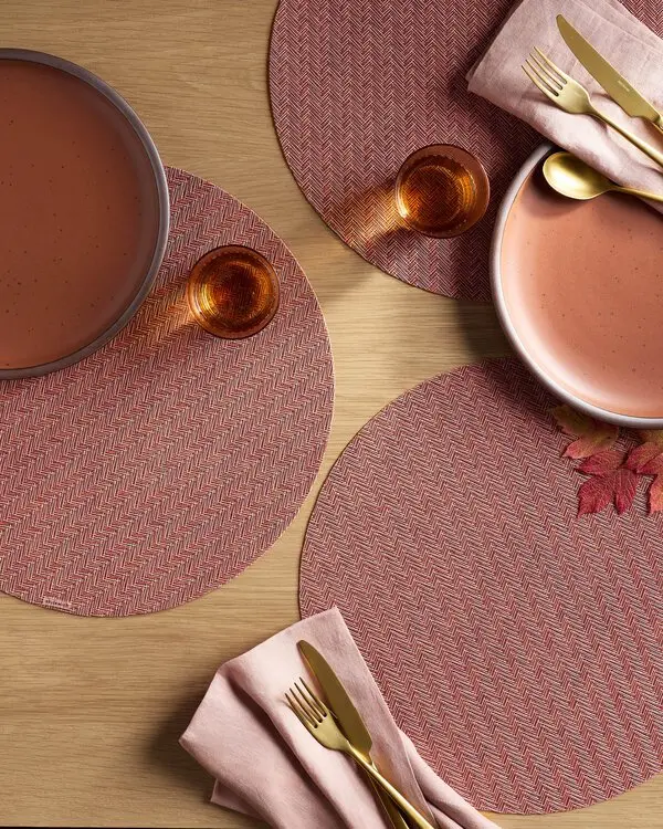Quince Chilewich Foxtail Easy-care Round Placemat, Set Of 4 - Raspberry