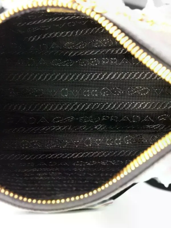 Prada Re-edition 2005 Shoulder Bag Saffiano Leather Small Crossbody Bag