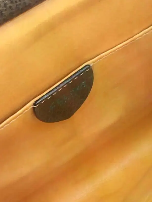 Celine 2000-2020 Bicolor Leather Shoulder Bag
