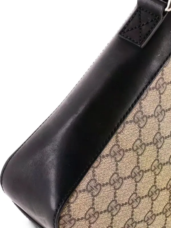 Gucci Front Zip Messenger Gg Coated Canvas Medium Crossbody Bag
