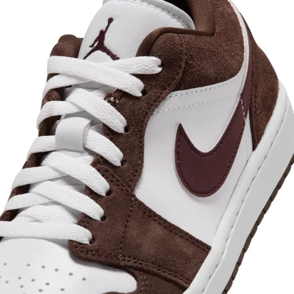 JORDAN Air 1 Low Shoes