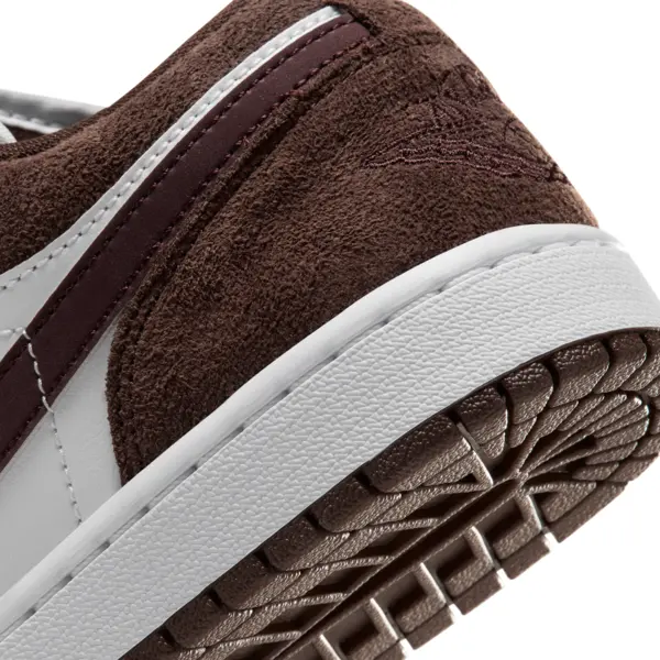 JORDAN Air 1 Low Shoes