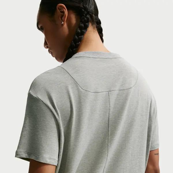 Nike One Relaxed Dri-fit Short-sleeve Top