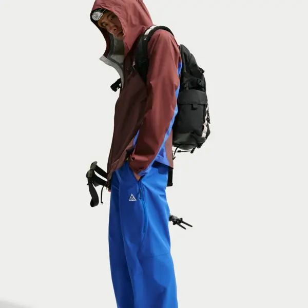 Nike Cloud Trekker Hiking Pants