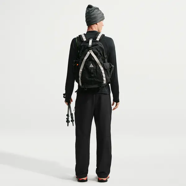 Nike Cloud Trekker Hiking Pants