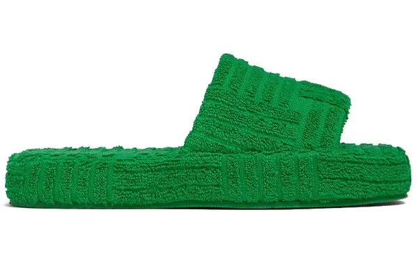 Bottega Veneta Resort Sponge