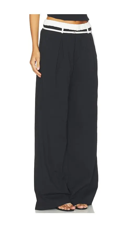 SOVERE / Britta Pants In Black