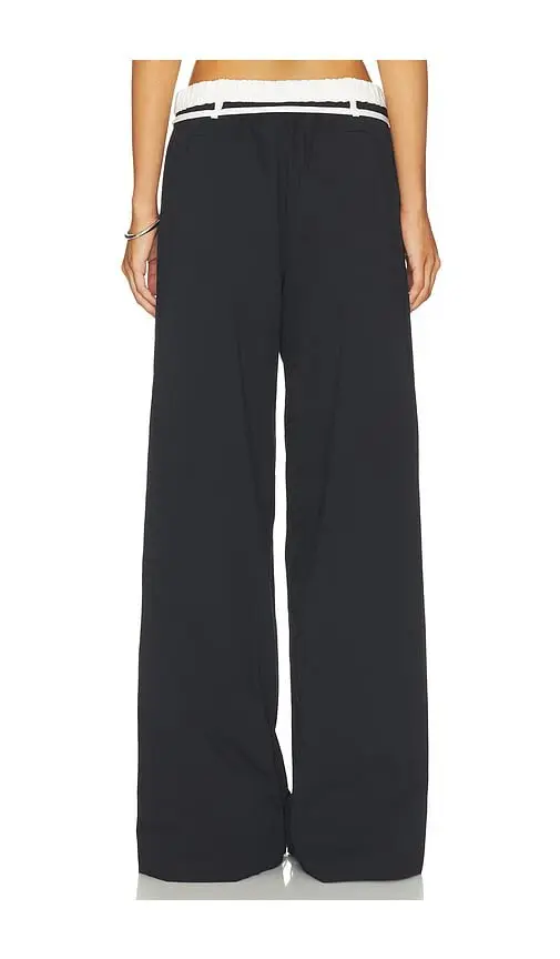 SOVERE / Britta Pants In Black