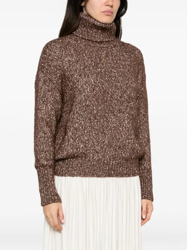 BASERANGE Long-sleeved Sweater