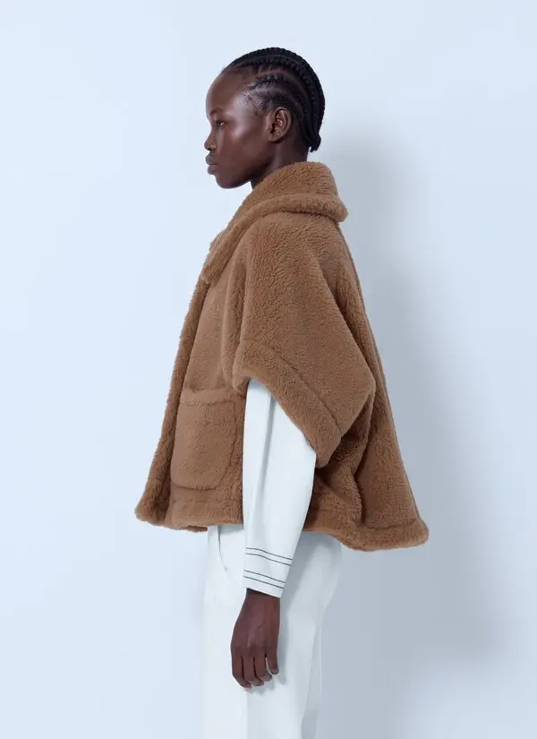 Max Mara Short Shearling Coat - Multicolor