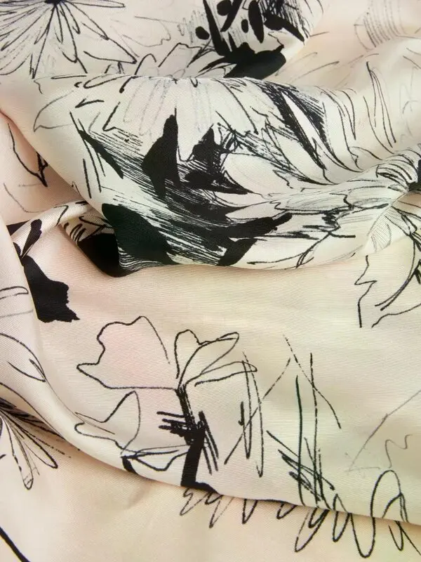 Momoni Nipponia Silk Scarf