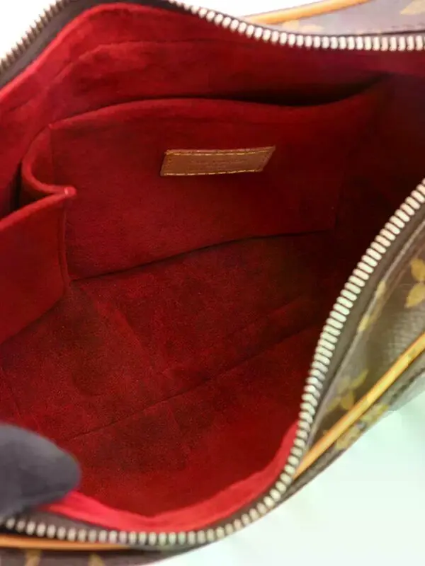 LOUIS VUITTON 2003 Monogram Croissant Mm Hobo Bag