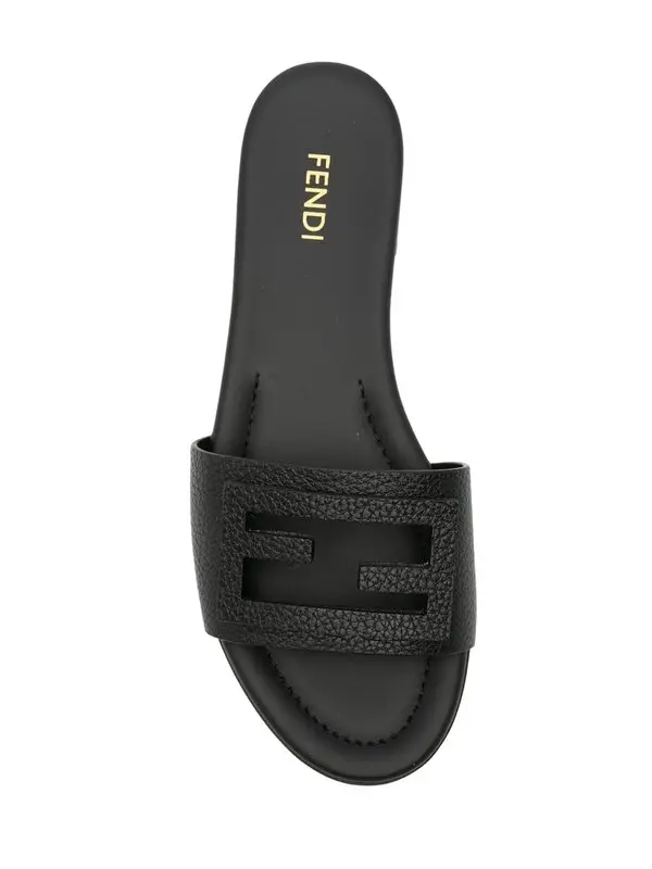 Fendi Baguette Slide In Pelle
