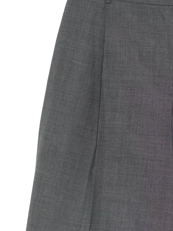 JUUN.J Pleated Tailored Shorts