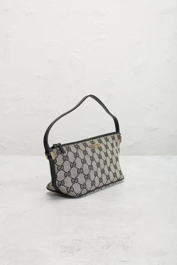 Gucci Gg Boat Pochette Shoulder Bag In Grey