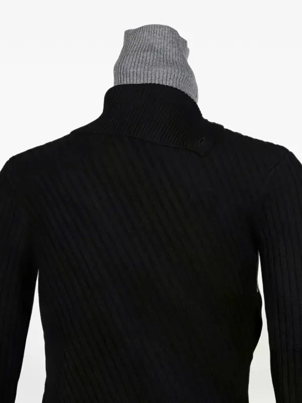 EGONLAB Asymmetrical Ribbed Sweater