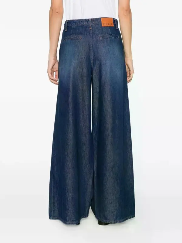 PLEASE Pleated Wide-leg Jeans