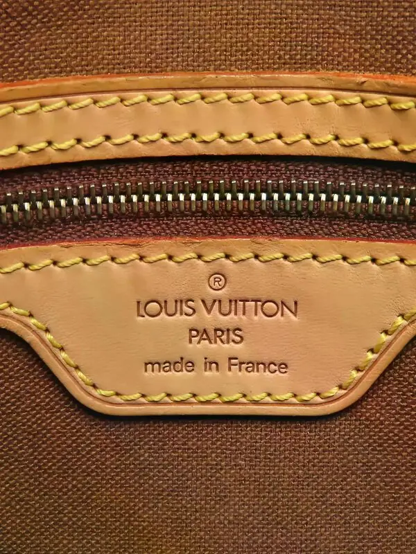 LOUIS VUITTON 2000-2026 Monogram Mini Looping Shoulder Bag