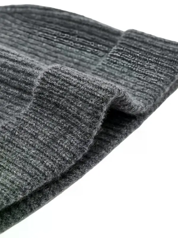 Extreme Cashmere Ribbed-knit Beanie Hat