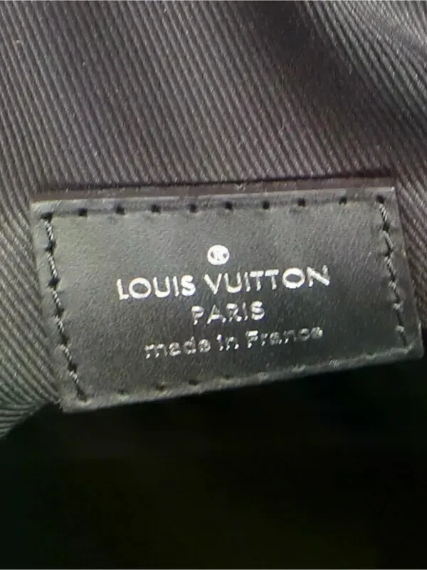 LOUIS VUITTON Avenue Sling Bag Limited Edition Wild Animals Damier Graphite Shoulder Bag