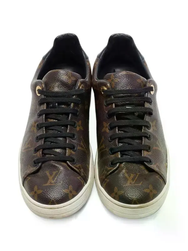 LOUIS VUITTON Frontrow Monogram Sneakers