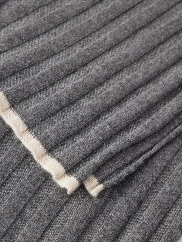 Brunello Cucinelli Ribbed Cashmere Scarf