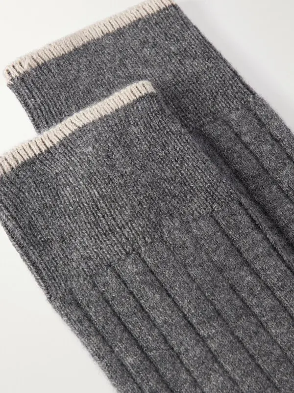 Brunello Cucinelli Ribbed Cashmere Socks