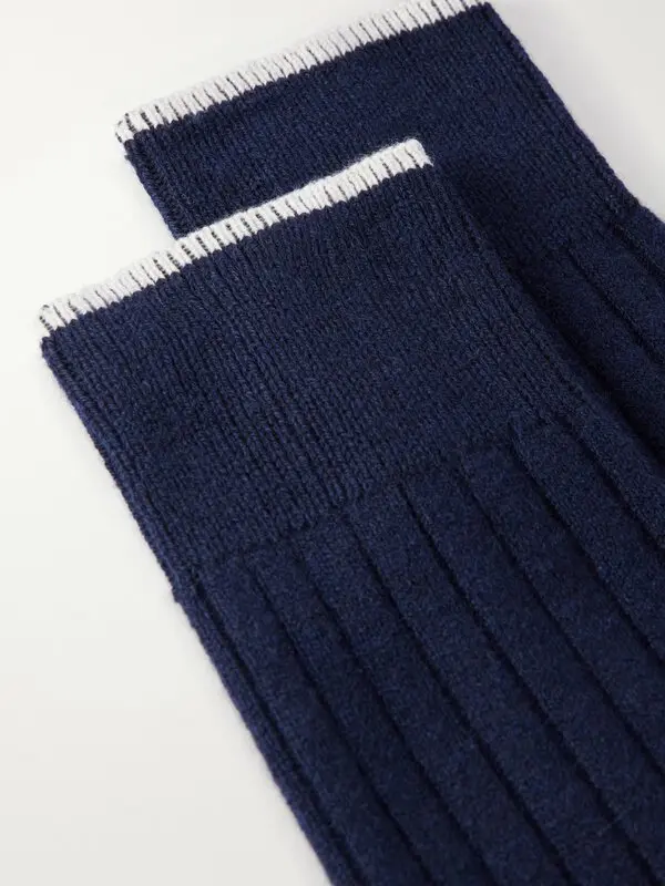 Brunello Cucinelli Ribbed Cashmere Socks