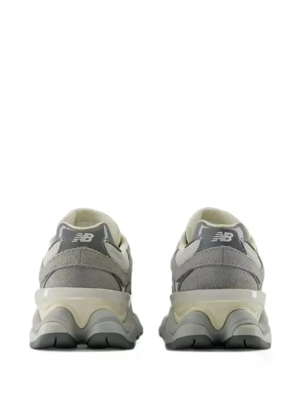 NEW BALANCE 9060r Panelled Sneakers - Grey