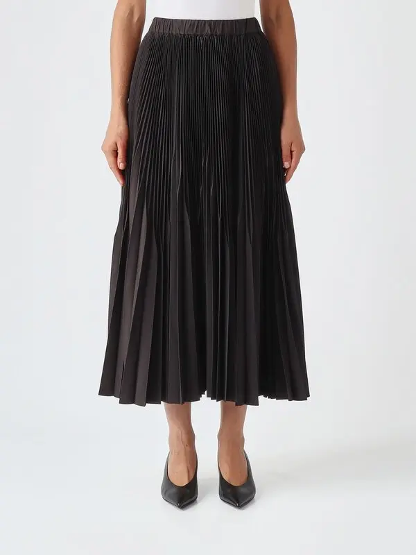 MEIMEIJ Pleated Crêpe Midi Skirt With An Elasticised High Waist - Black