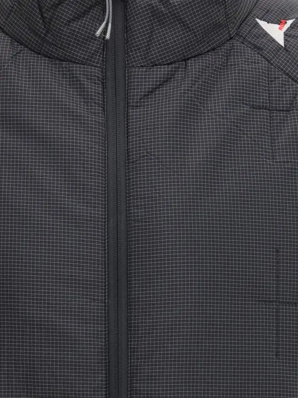 ROA Lightweight Windproof Polyester Jacket With High Neck And Zip Closure