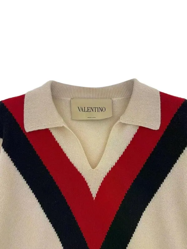 Valentino Garavani Vlogo Signature Intarsia Sweater