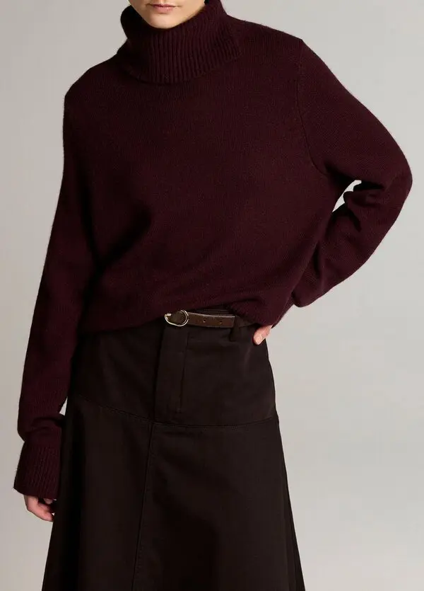 Vince Wool-cashmere Side-slit Turtleneck Sweater - Plum