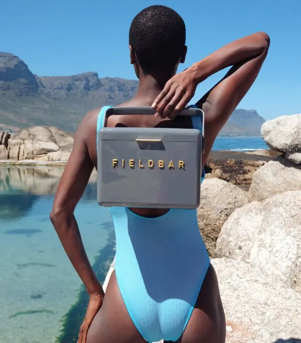 FIELDBAR Mini Bar Cooler Box With Sling