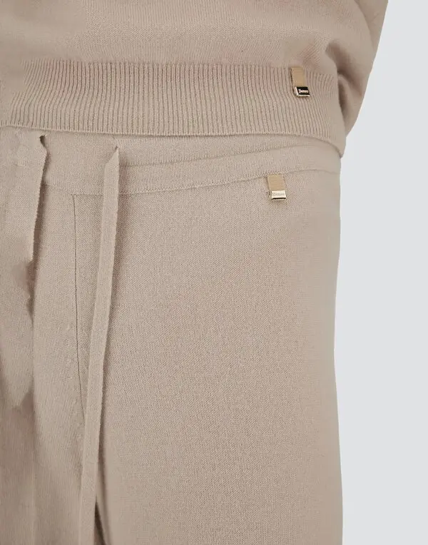 Herno Trousers In Pure Cashmere