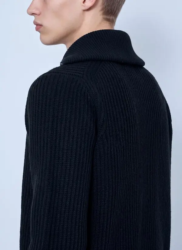 Moncler Logo Rib Wool Turtleneck