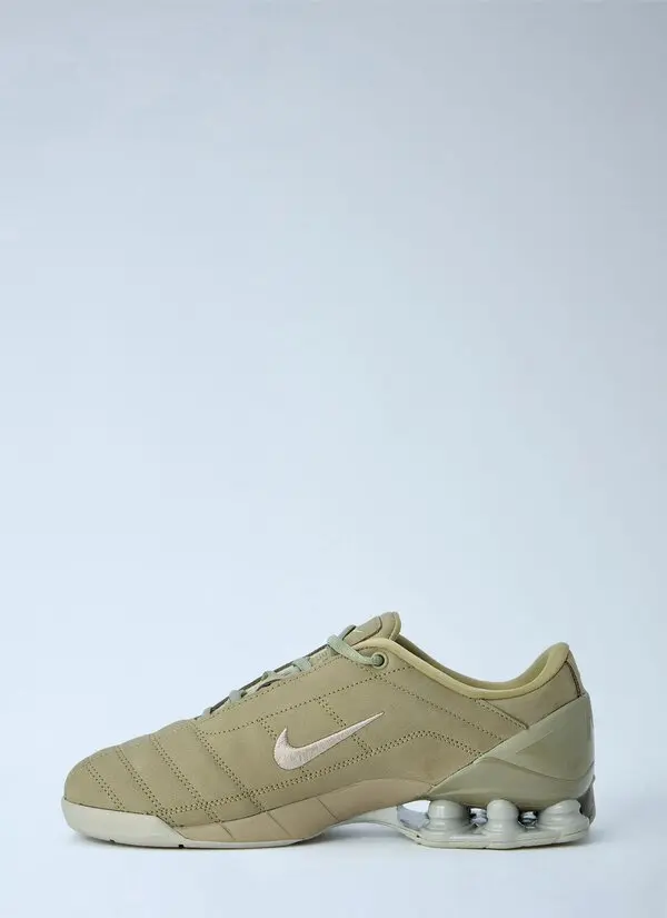 Nike Total 90 Shox Magia Sneakers - Olive