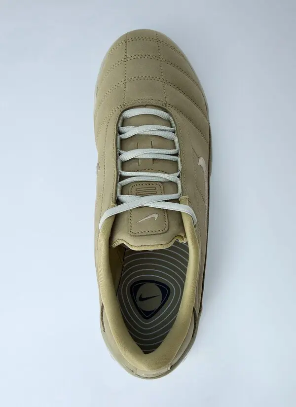 Nike Total 90 Shox Magia Sneakers - Olive