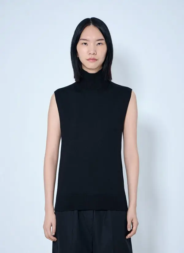 TOTEME Sleeveless Fine Turtleneck - Black