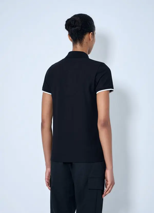 Moncler Piqué Polo Shirt With Logo Badge - Black