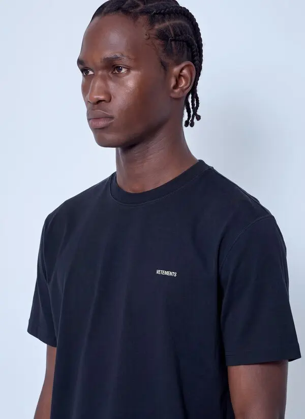 Vetements Classic Logo Regular T-shirt