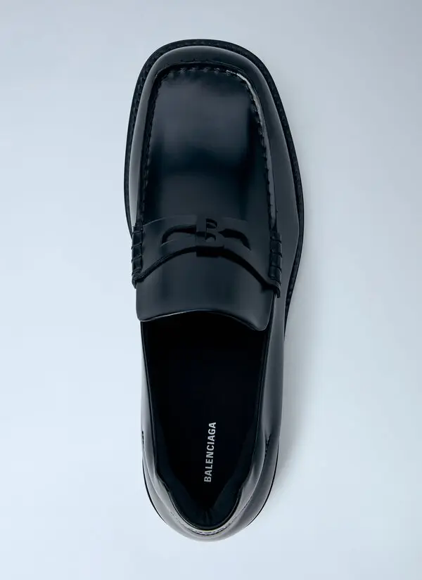 Balenciaga Comfy Leather Loafers