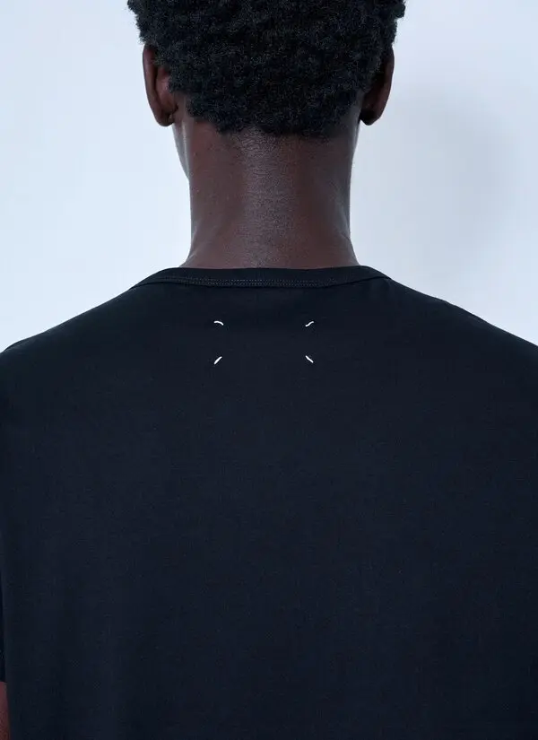 MAISON MARGIELA Regular T-shirt - Black