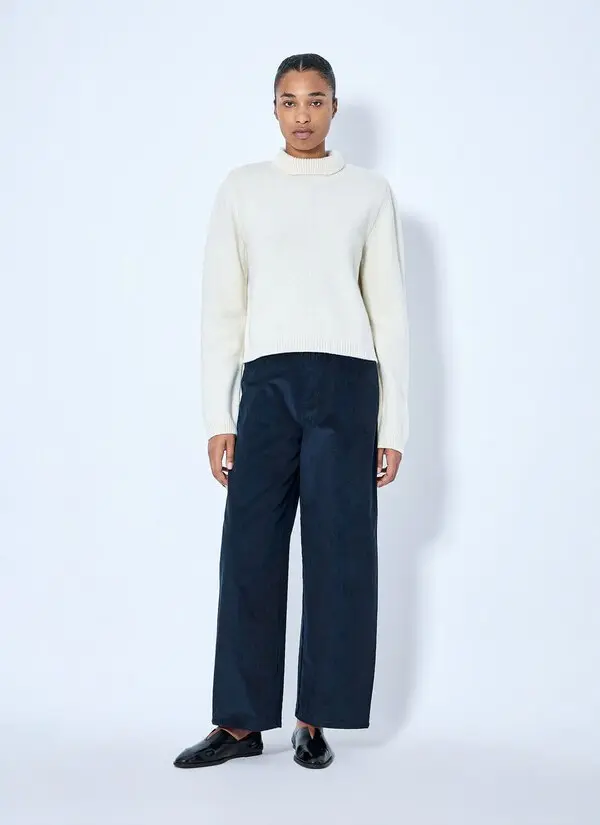 RÓHE Statement Shoulder Cropped Turtleneck