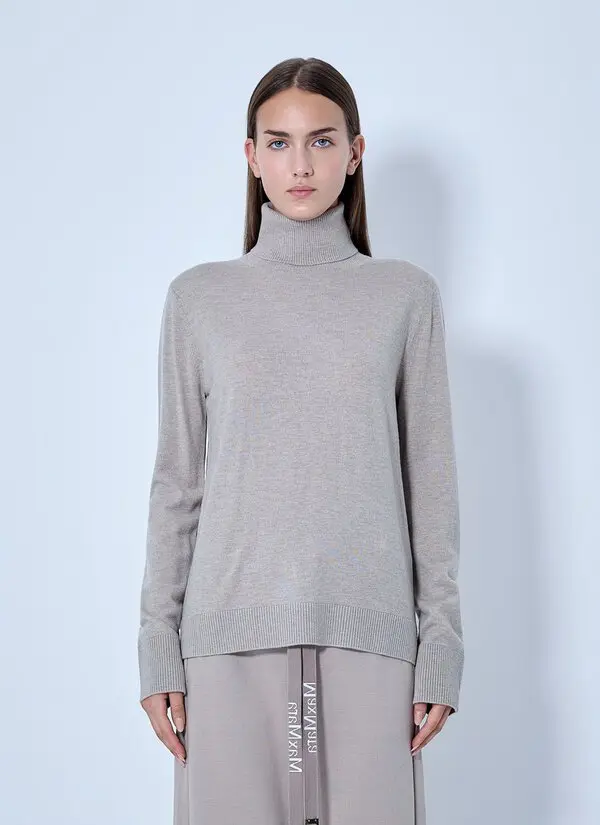 Max Mara Turtleneck Fine Knit Sweater - Beige