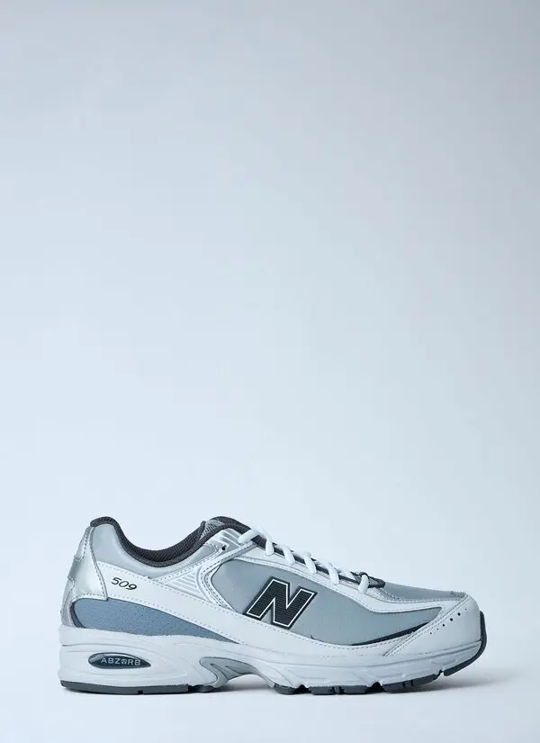 Comme Des Garçons X New Balance U509 Sneakers