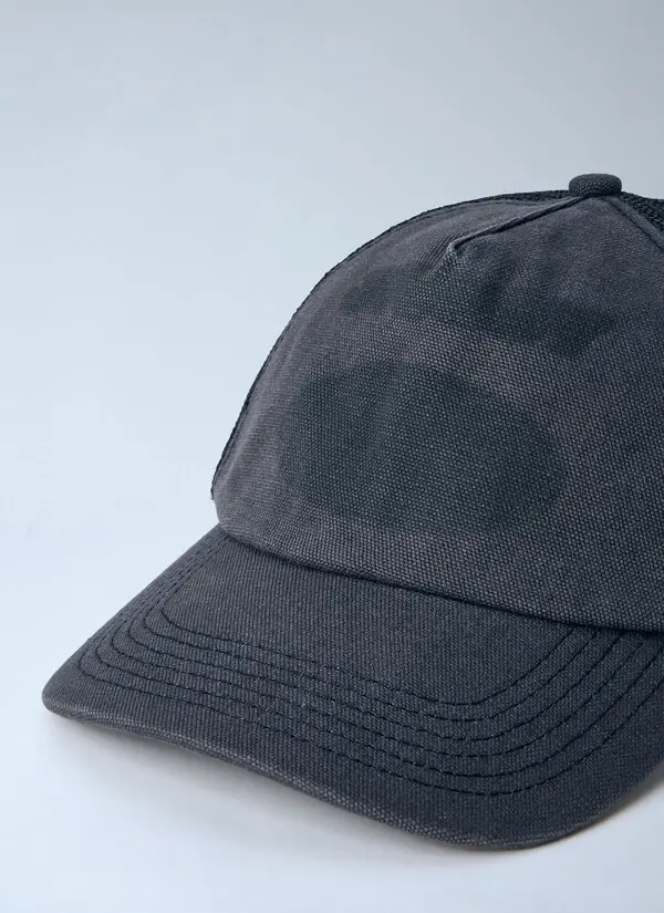 StÜssy Ghost Logo Trucker Cap