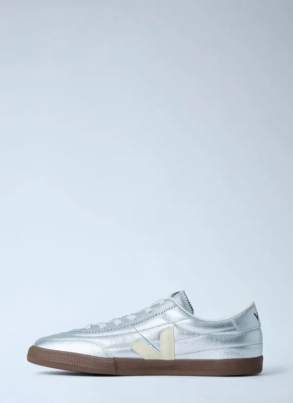 VEJA Panenka Sneakers