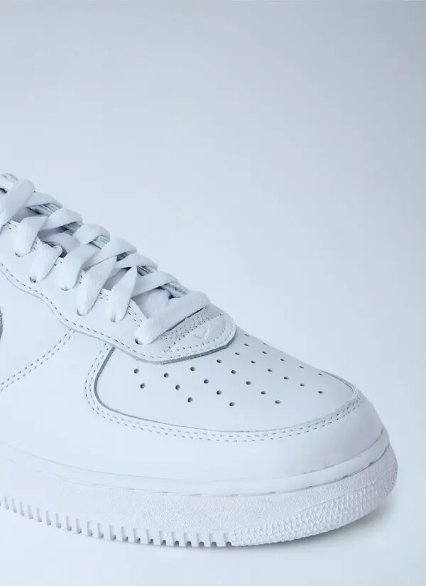 Nike Air Force 1'01 Sneakers - White