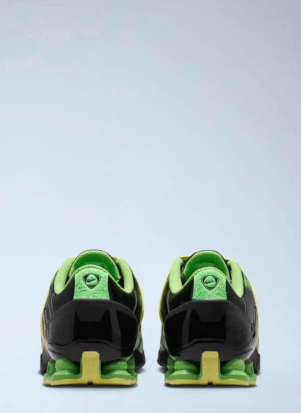 Nike Total 90 Shox Magia Sneakers